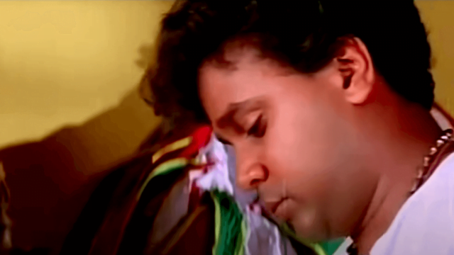 Sindoorasandhye Parayoo Lyrics | Malayalam Movie ﻿Deepasthambham ...