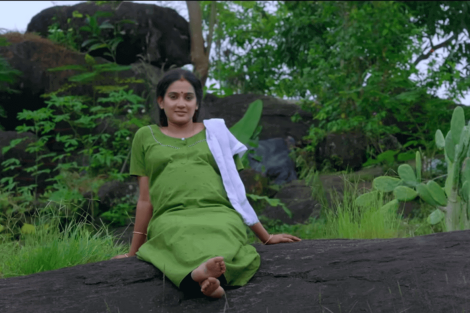 Chembarathi Poove Chollu Lyrics | Malayalam Movie Shyama | Mammootty ...